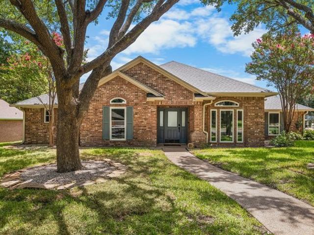 1104 Western Ridge Dr, Waco, TX 76712