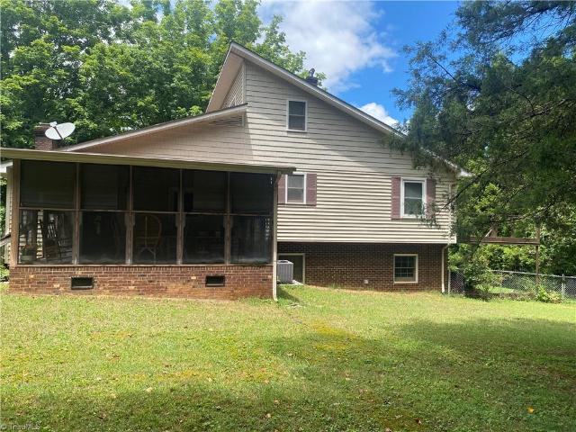 1104 Windover Road
