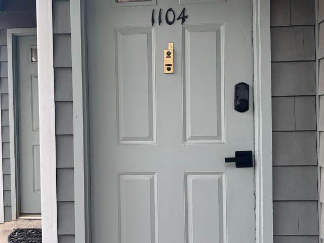 1104 Woodbridge Commons Way