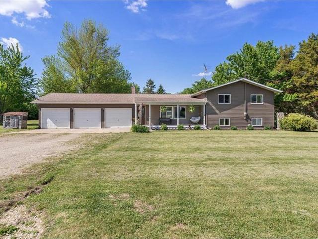 11057 th Ave, Waseca, MN 56093