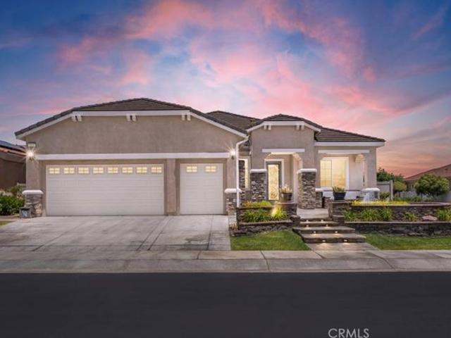 11057 Phoenix Rd, Apple Valley, CA 92308