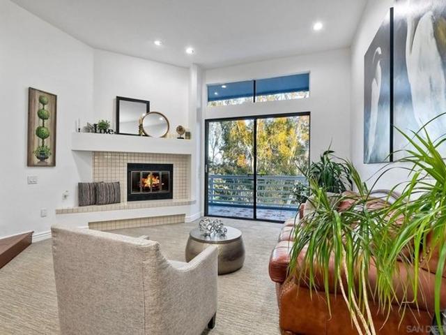 11055 Caminito Vista Pacifica, San Diego, CA 92131