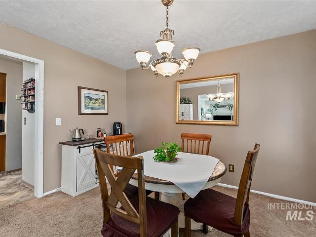 11056 Lone Star Rd