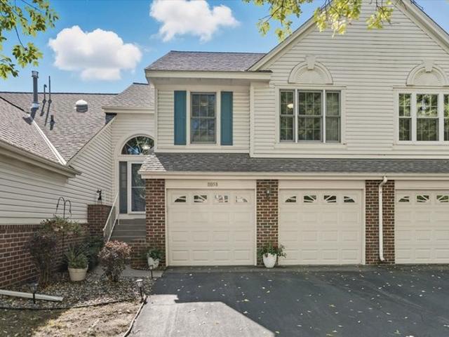 11058 Oregon Curv, Bloomington, MN 55438