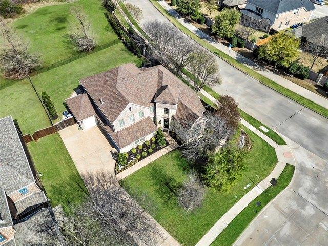 1105 Mallard Lakes Dr, McKinney, TX 75072