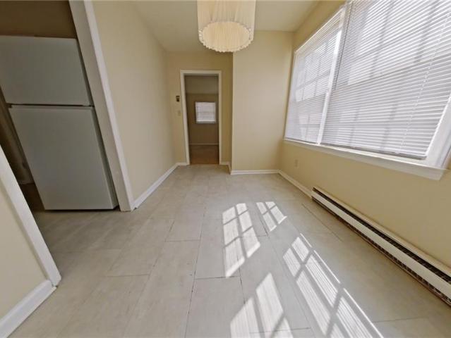 1105 Meadowbrook Boulevard