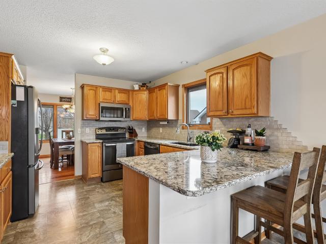 1105 NW Boulder Brook Drive