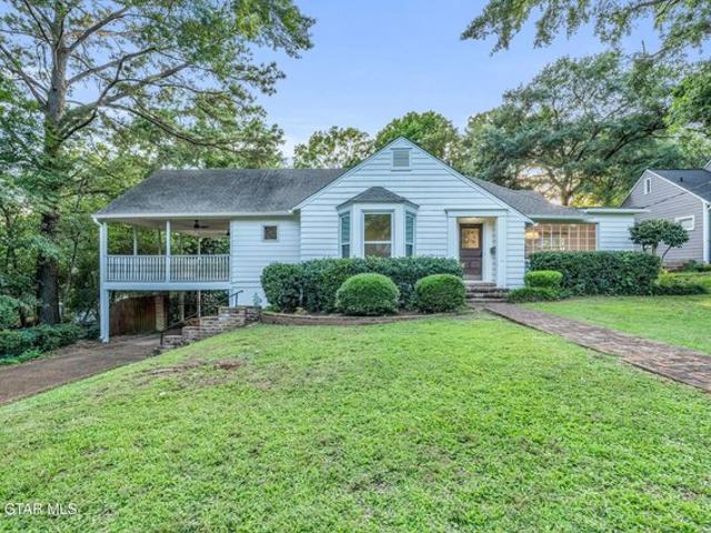 1105 N 12th St, Columbus, MS 39701