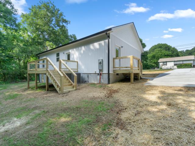 1105 N Chattanooga Street
