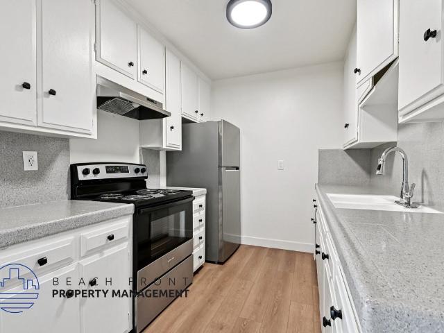 1105 N. Flower St. 2 Bedroom Apartment for Rent at 1105 N Flower St, Santa Ana, CA 92703 Willard