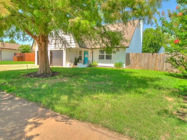 1105 NE 4th Street