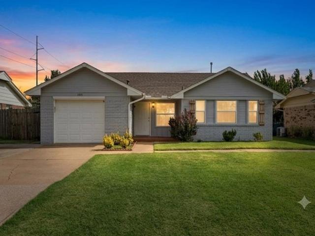 1105 Northgate Ter, Edmond, OK 73013