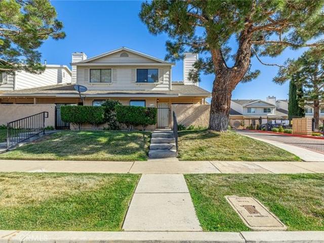 1105 Beechdale Dr Unit A, Palmdale, CA 93551
