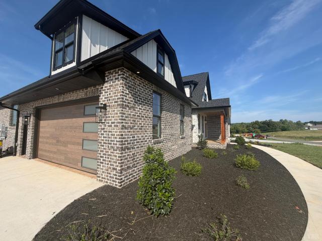 1105 Bravo Lane
