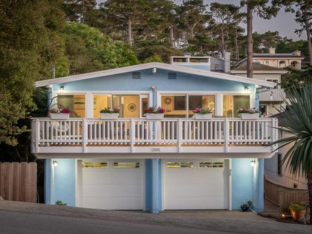 1105 Funston Ave, Pacific Grove, CA 93950 | MLS #ML82031 | Compass