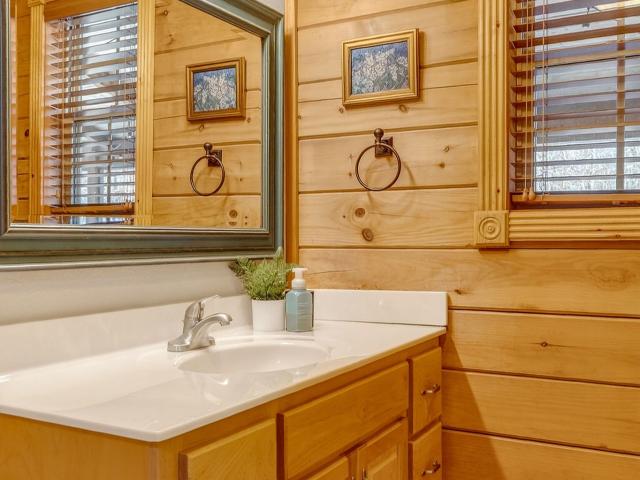1105 Fairways Dr, Smithville, TN 37166 | MLS #3124