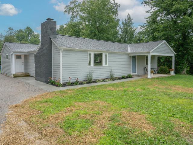 1105 Ferris Road