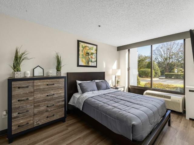 1105 Flats at North Hills 1 Bedroom Apartment for Rent at 1105 Navaho Dr, Raleigh, NC 27609