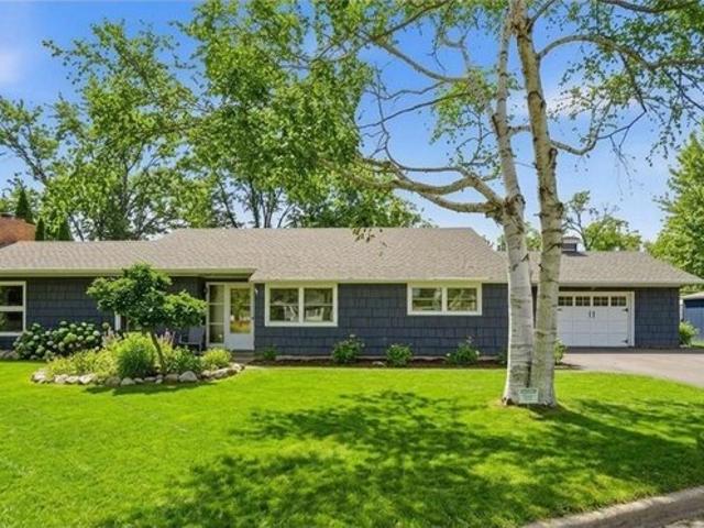 1105 Florence Ln, Willmar, MN 56201