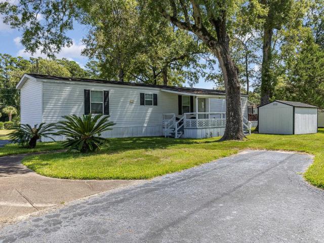 1105 Highway 15