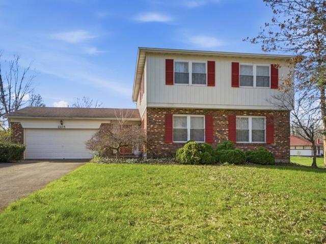 1105 Inner Circle Dr, Forest Park, OH 45240