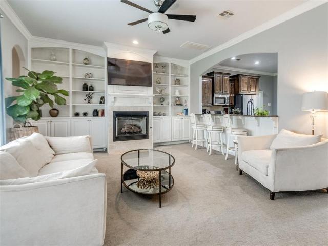 1105 Julies Trail