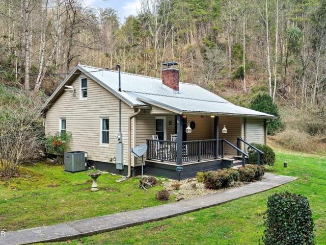 1105 King Branch Rd, Sevierville, TN 37876
