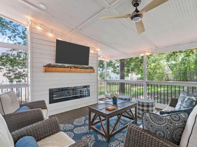 1105 Linden Ridge Drive