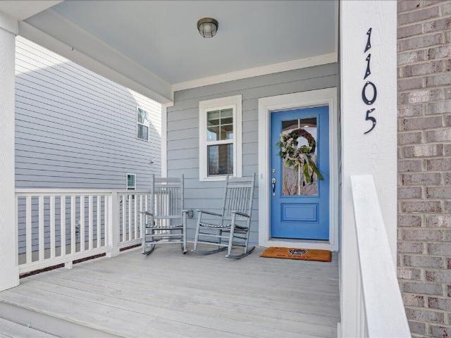 1105 Logperch Way