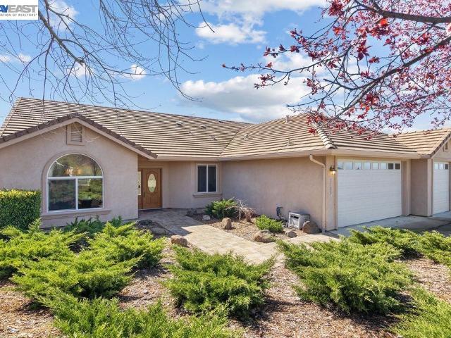 1105 Paradise Peak Rd, Valley Springs, CA 95252 | MLS #41125 | Compass