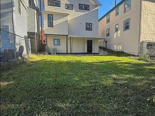 1105 Quincy Avenue