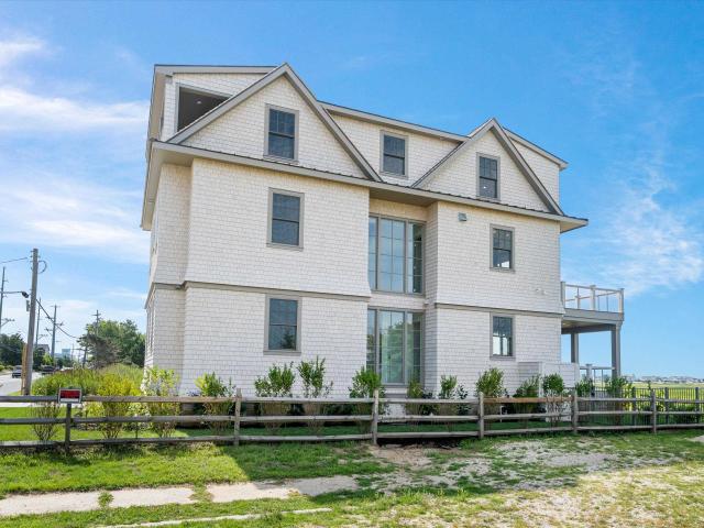 1105 Stone Harbor Boulevard