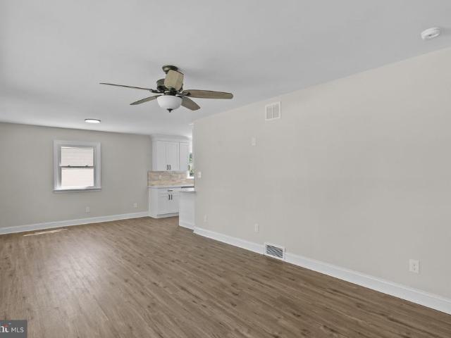 1105 Sunset Drive
