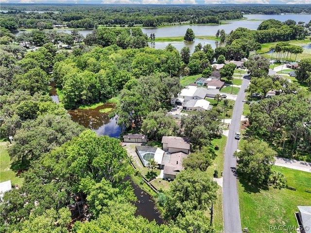 1105 S Waterview Dr, Inverness, FL 34450