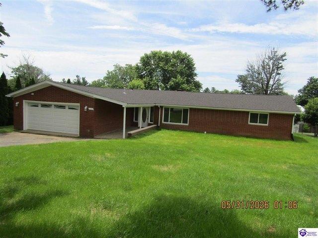 1105 Sherwood Dr, Radcliff, KY 40160