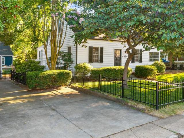1105 Van Buren Street