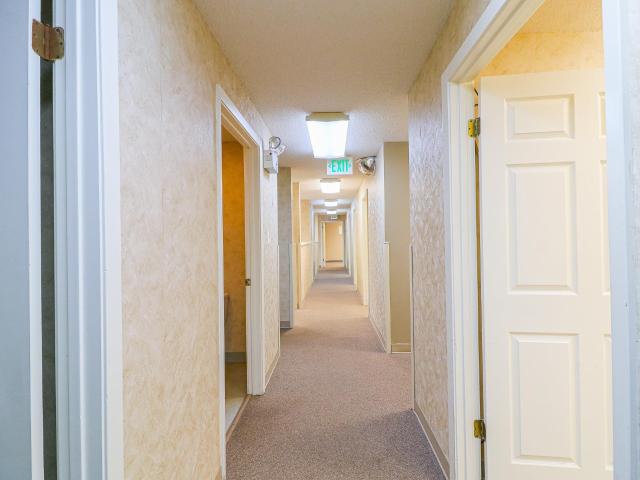 1105 W Court #C Street