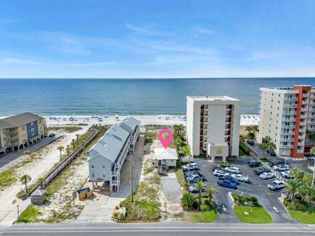 1105 W Beach Boulevard