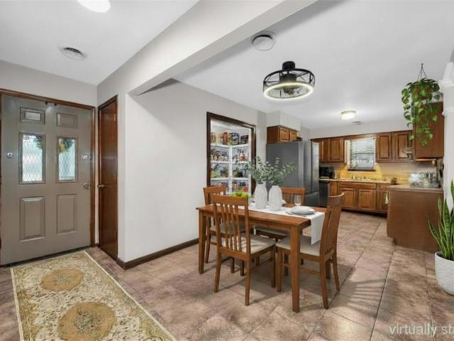 1105 Westridge Lane
