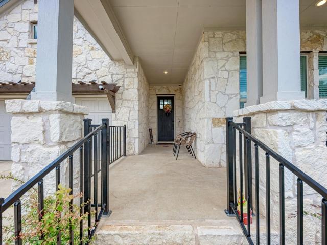 1105 White Daisy Ln