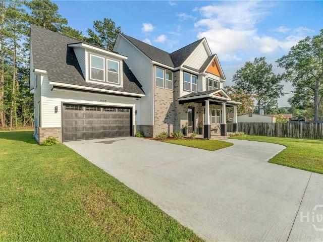 1105 Woodland Drive