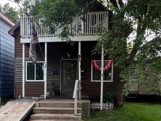 1105 16th Ave E, Hibbing, MN 55746