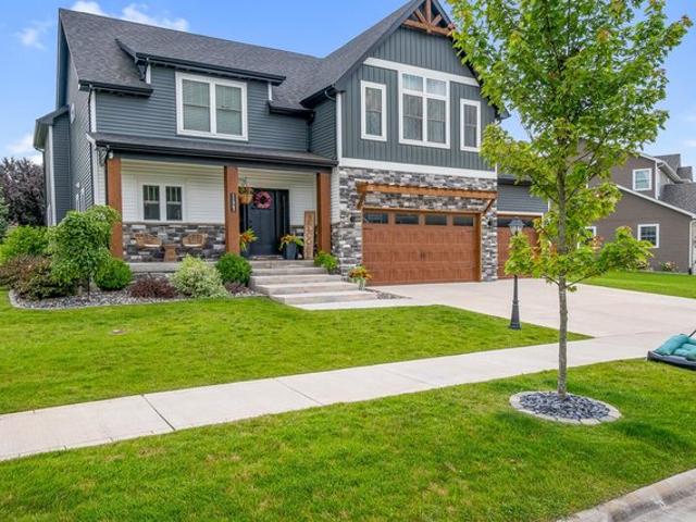11063 W Deer Creek Dr, Crown Point, IN 46307