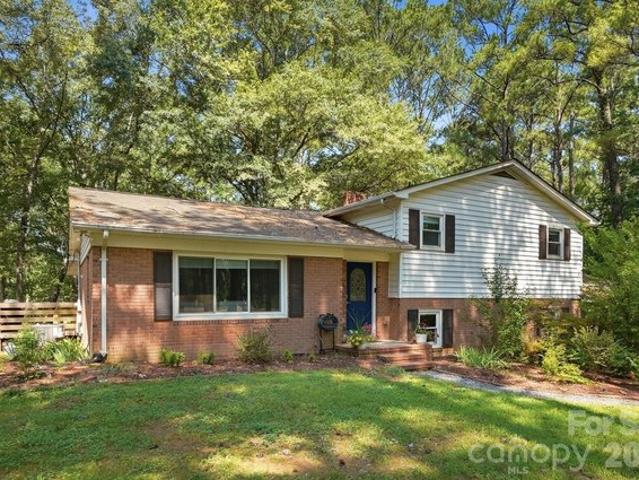11060 Teresa Ln, Midland, NC 28107