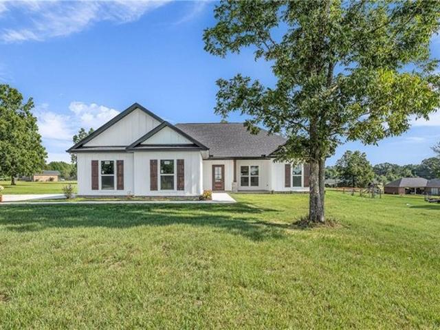 11062 Catherine Rd, Chunchula, AL 36521