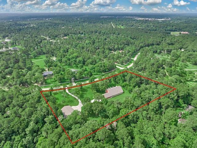 11062 N Hidden Oaks, Conroe, TX 77384