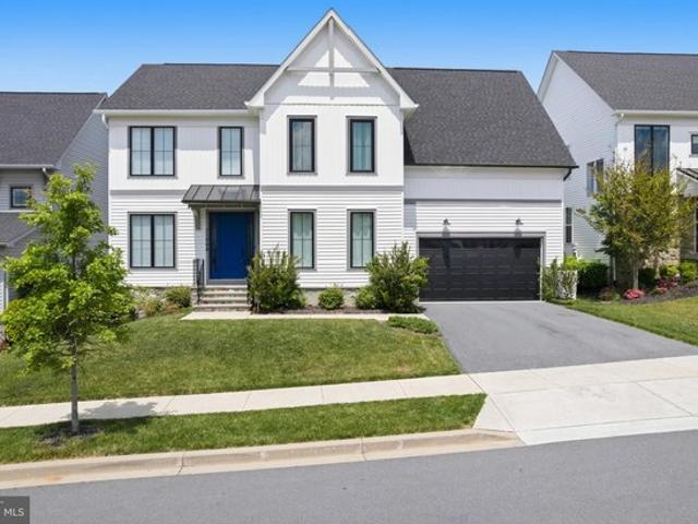 11068 Emerald Crown Dr, Monrovia, MD 21770