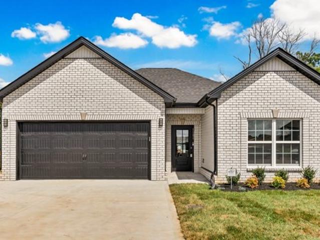 1106 Mary Lu Dr, Clarksville, TN 37042