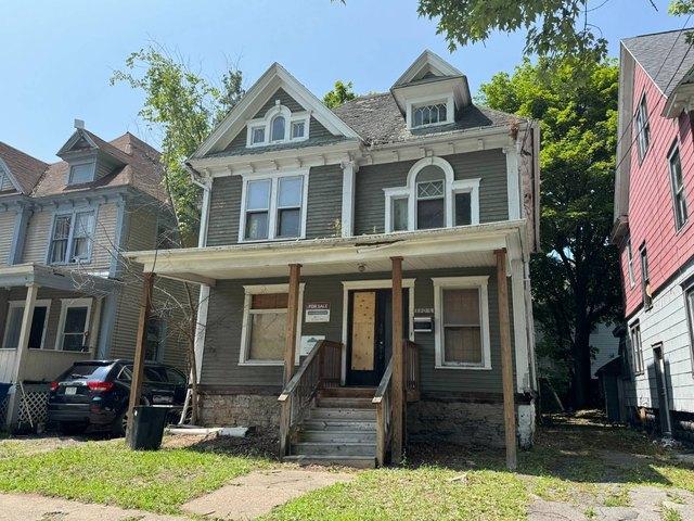 1106 Midland Ave, Syracuse, NY 13205