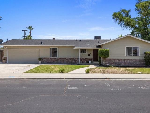1106 Monte Cristo Ave, Modesto, CA 95350